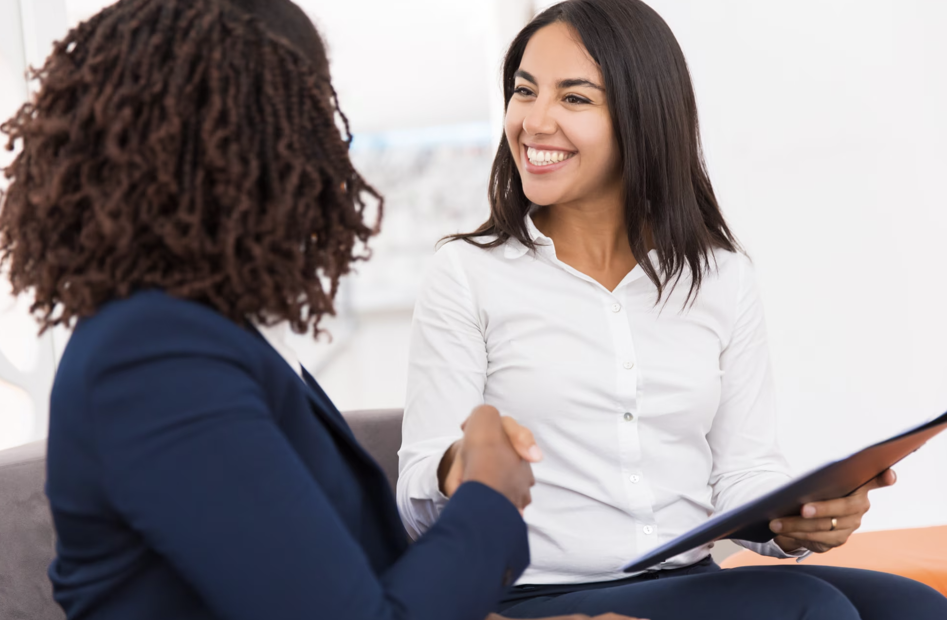 The Outside Sales Process: A Founder's Guide for 2024