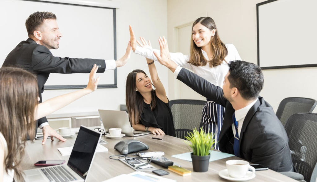 The Founder's Go-To-Market Strategy Guide: Mastering Go-To Sales ...
